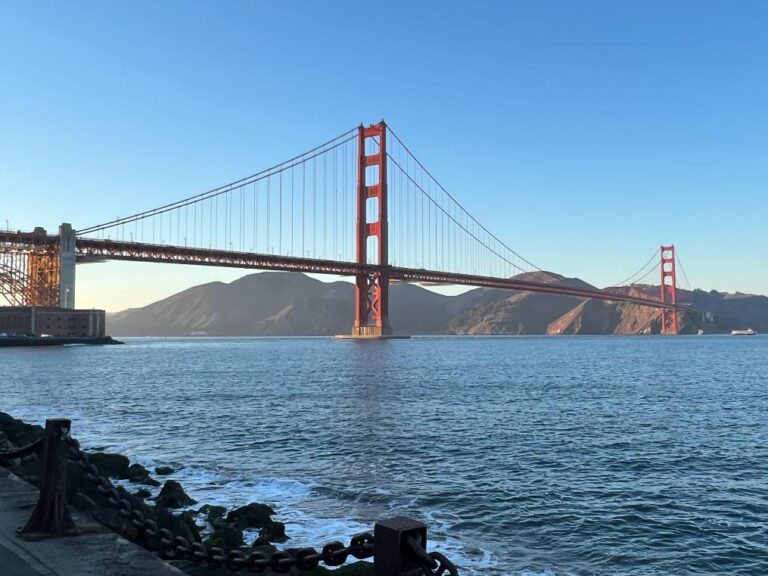 Everything You Want to Know About the Golden Gate Bridge’s Paint Color ...